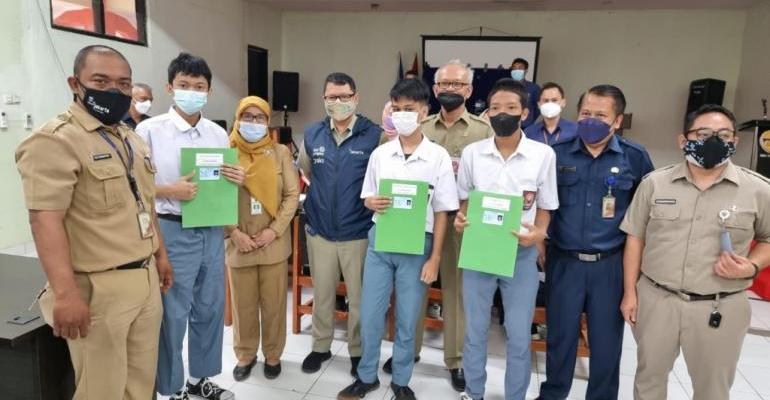 Jemput Bola, Siswa SMAN 55 Jakarta Direkam e-KTP Secara Kolektif ...