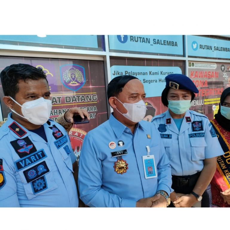 Tingkatkan Pelayanan dan Anti Pungli, Karutan Salemba Resmikan Layanan ...